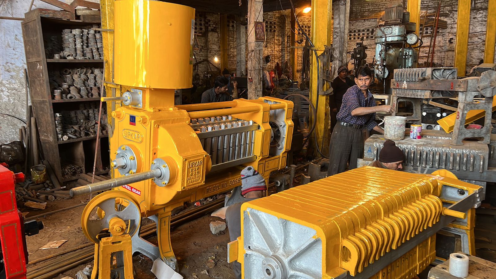 Oil Extractor Machine